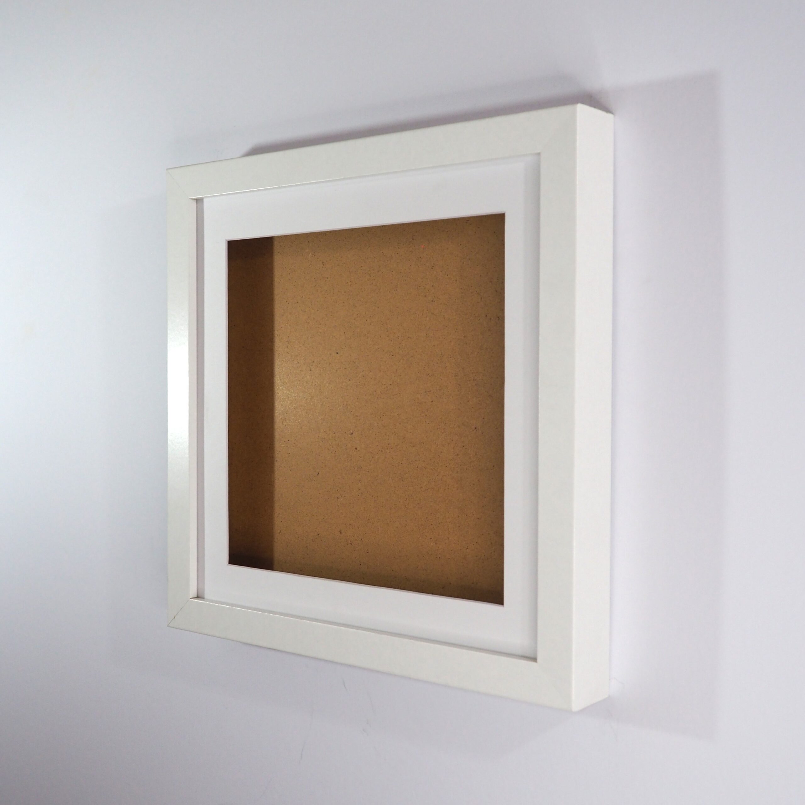 Basic Box Frame in Smooth White | BB11B - Trade Picture Frames