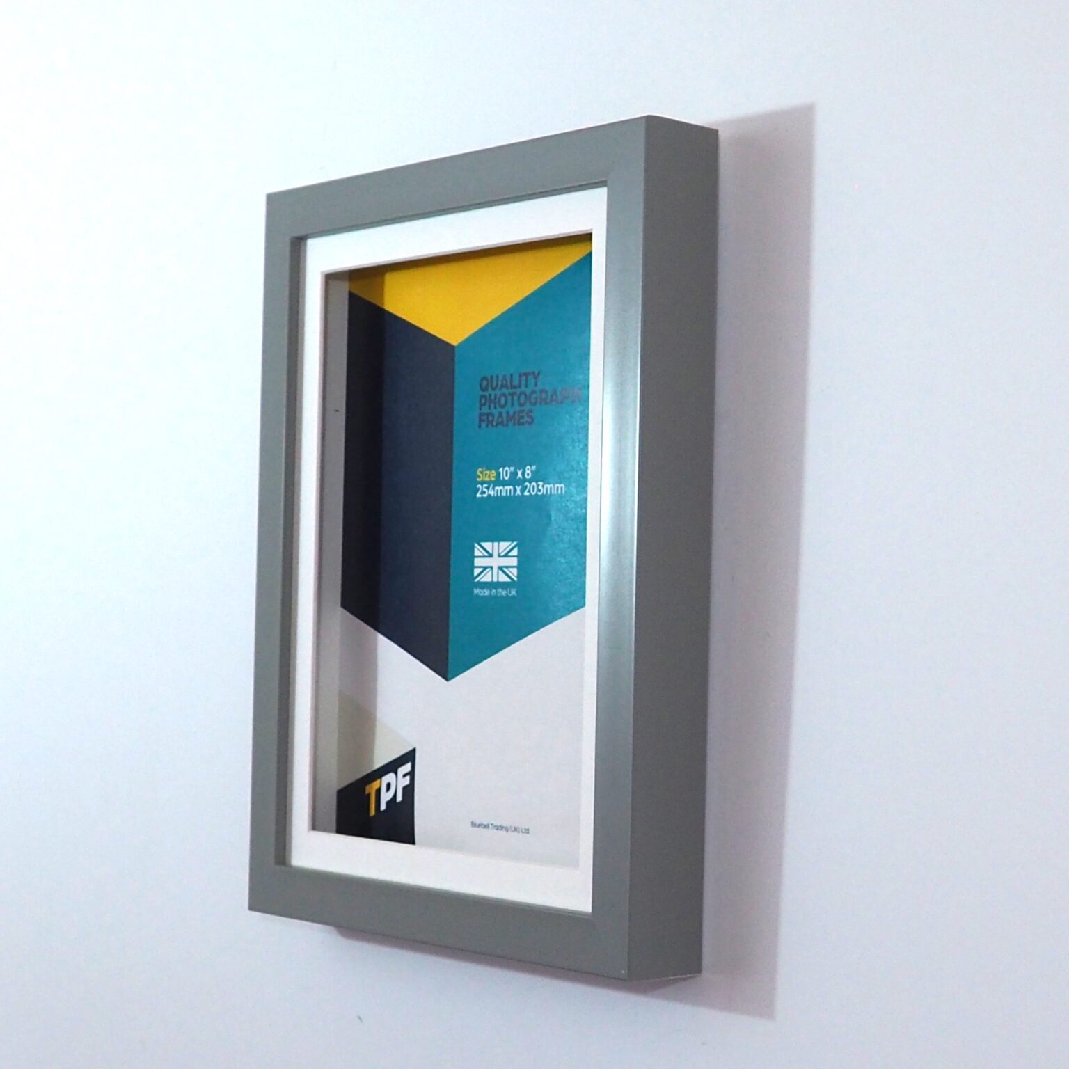 Grey Box Frame with mount | D12BM - Trade Picture Frames